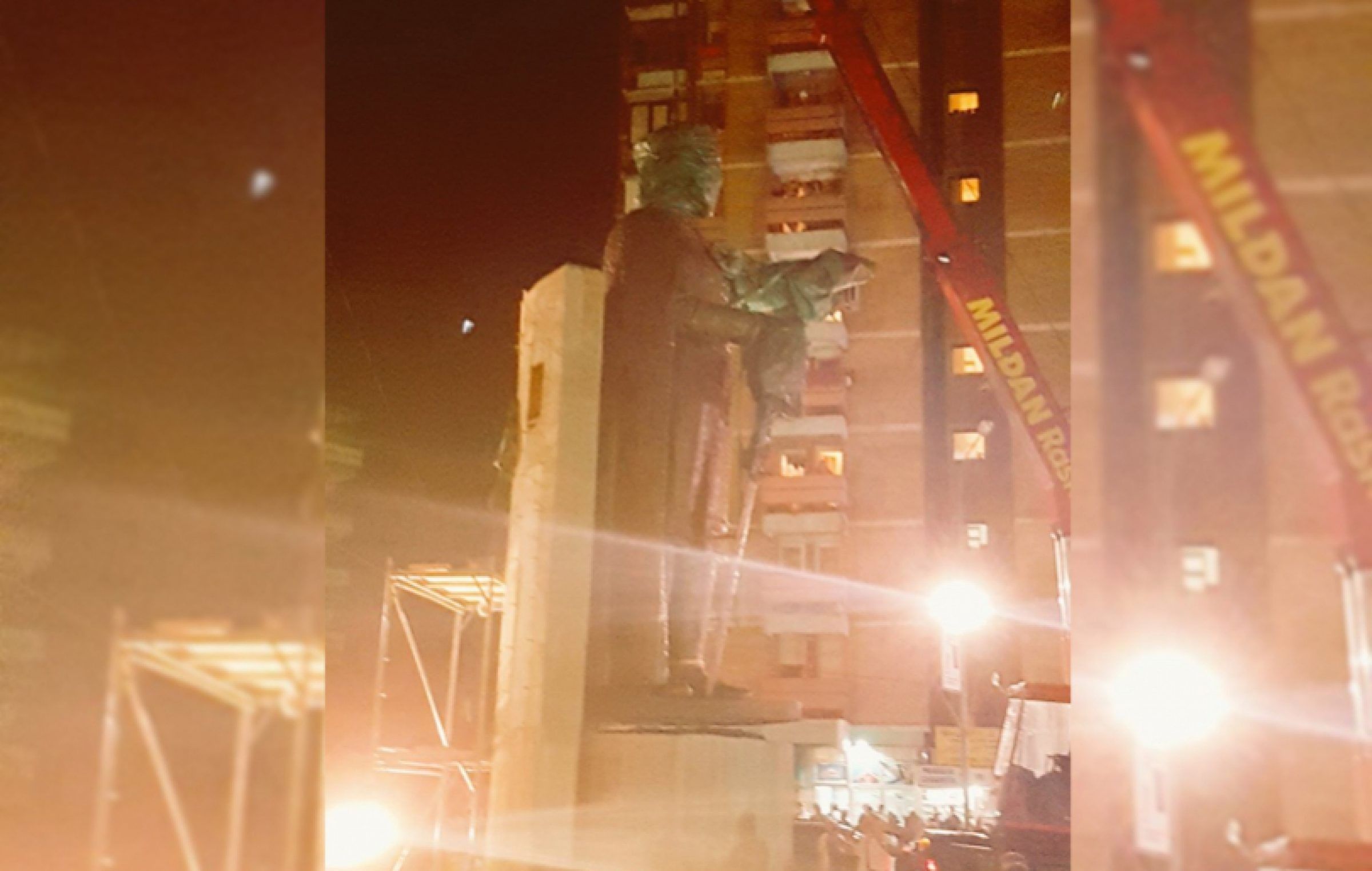 The story of Tsar Lazar's "arrival" in the square of North Mitrovica ...