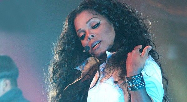 Pregnant at the age of 50! Janet goes public (Photo) - Telegraph ...