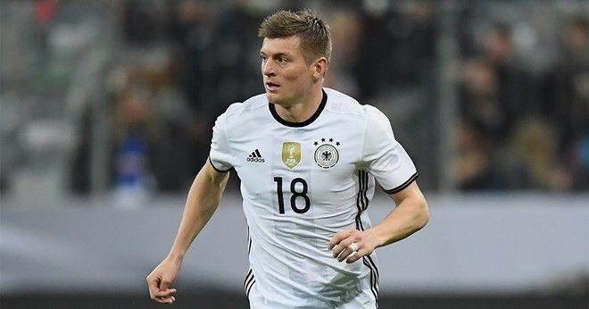 Kroos towards City - Telegraph - Telegraph