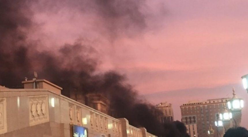 Explosion near the mosque of the prophet Muhammad in Medina (Photo ...