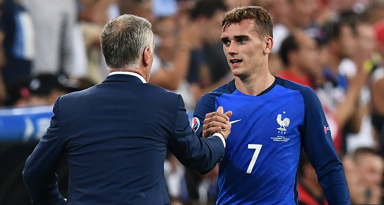 Deschamps "lifts" Griezmann to the sky with praise - Telegraph - Telegraph