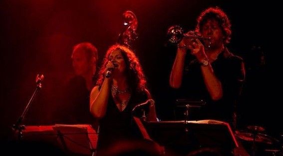 Eda Zari, një album me muzikë bizantine kushtuar Nolit - Telegrafi ...