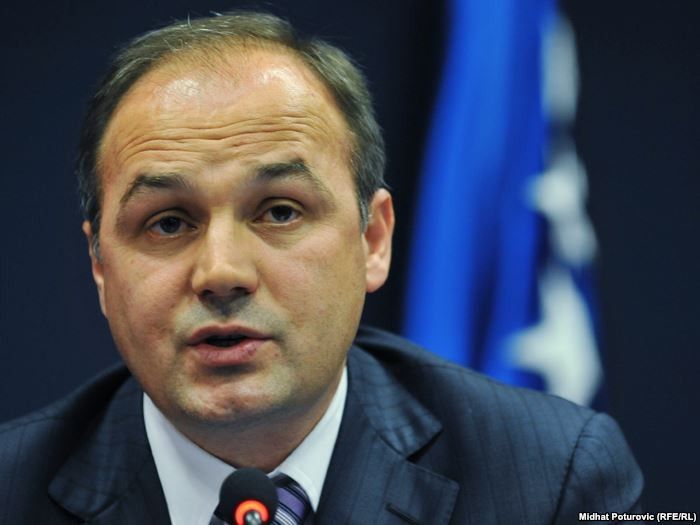 Hoxhaj offers Kosovo's government aid to Macedonia - Telegraph - Telegraph