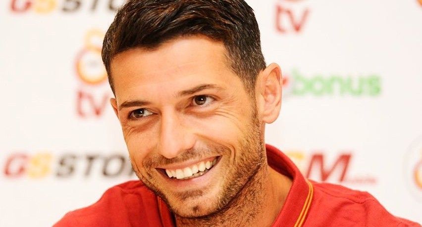 Blerim Xhemaili's emotional post for parents (Photo) - Telegrafi ...