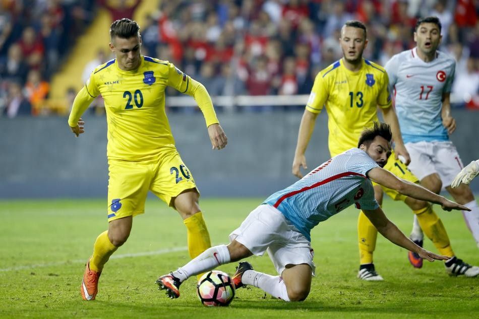 Debut with Kosovo, realization of a big dream for Kolol - Telegrafi ...