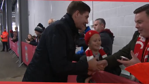 Gerrard arrives at Anfield after retirement, expected by many fans ...