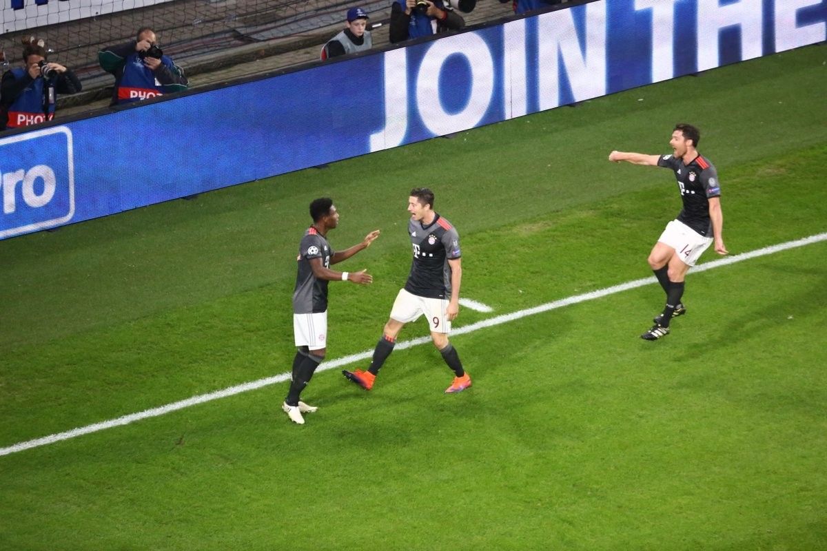 Once again Lewa and Bayern to victory (Video) - Telegrafi - Telegrafi