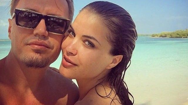 Afrona Dika describes Teuta Krasniq in two words (Video) - Telegraph ...