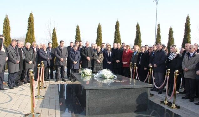 Përkujtohet Fadil Ferati - Telegrafi - Telegrafi