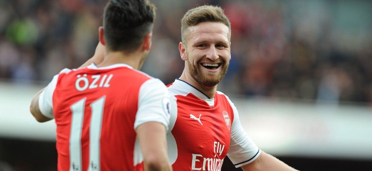 Beautiful goal by Mustafi, Arsenal in the lead (Video) - Telegrafi ...