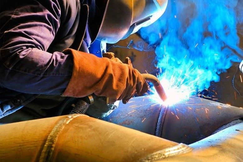 Paradokset e industrisë në Maqedoni: Rritet prodhimtaria, ulet numri i ...