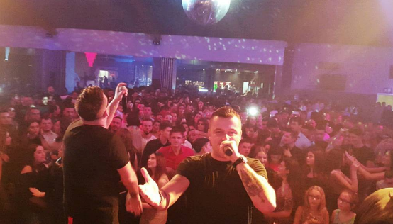 Etno is lit at the overcrowded concert in Belgium (Photo) - Telegrafi ...