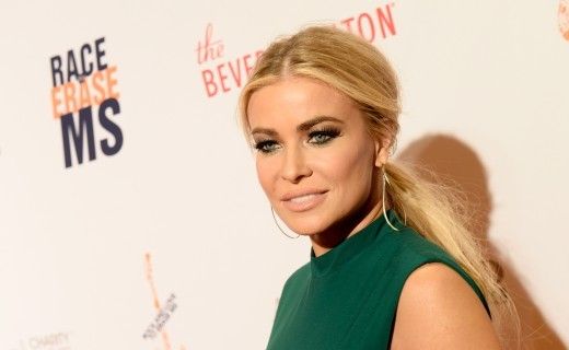 Carmen Electra continues to look seductive despite her age (Photo ...