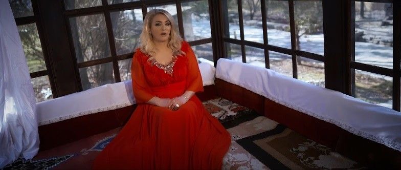 Remzie Osmani calls out "O nizam" in the new song (Video) - Telegrafi ...