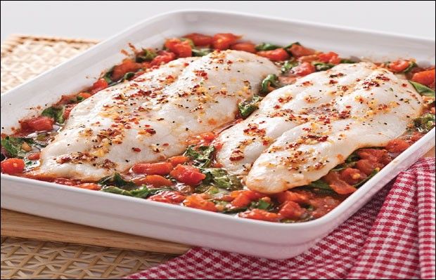 Fileta shojze në salcë domatesh - Telegrafi - Telegrafi