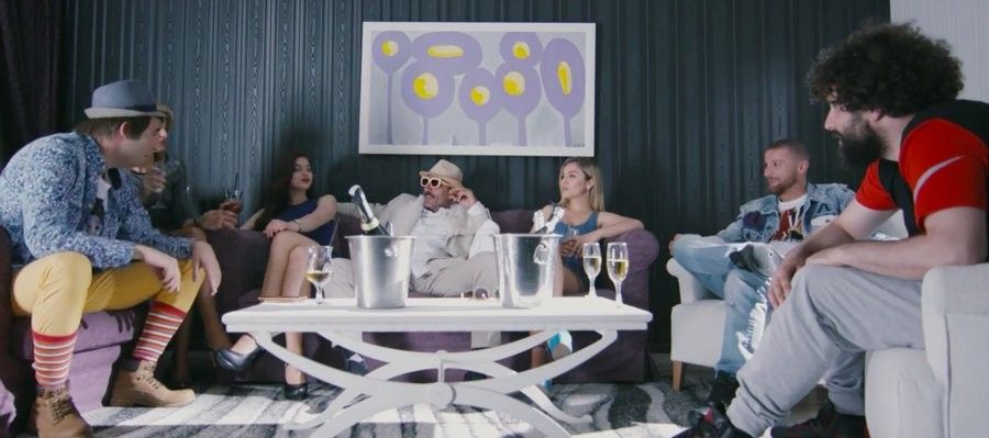 Episodi i nëntë i “Egjeli”: Mësuesi bëhet aktor, Liki takohet me shokët ...