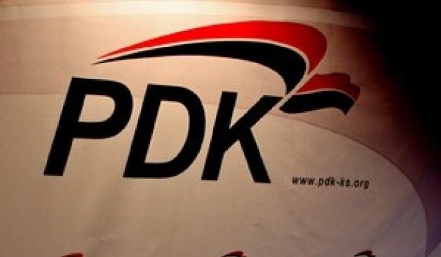 PDK offices in Skenderaj are attacked with weapons - Telegrafi - Telegrafi