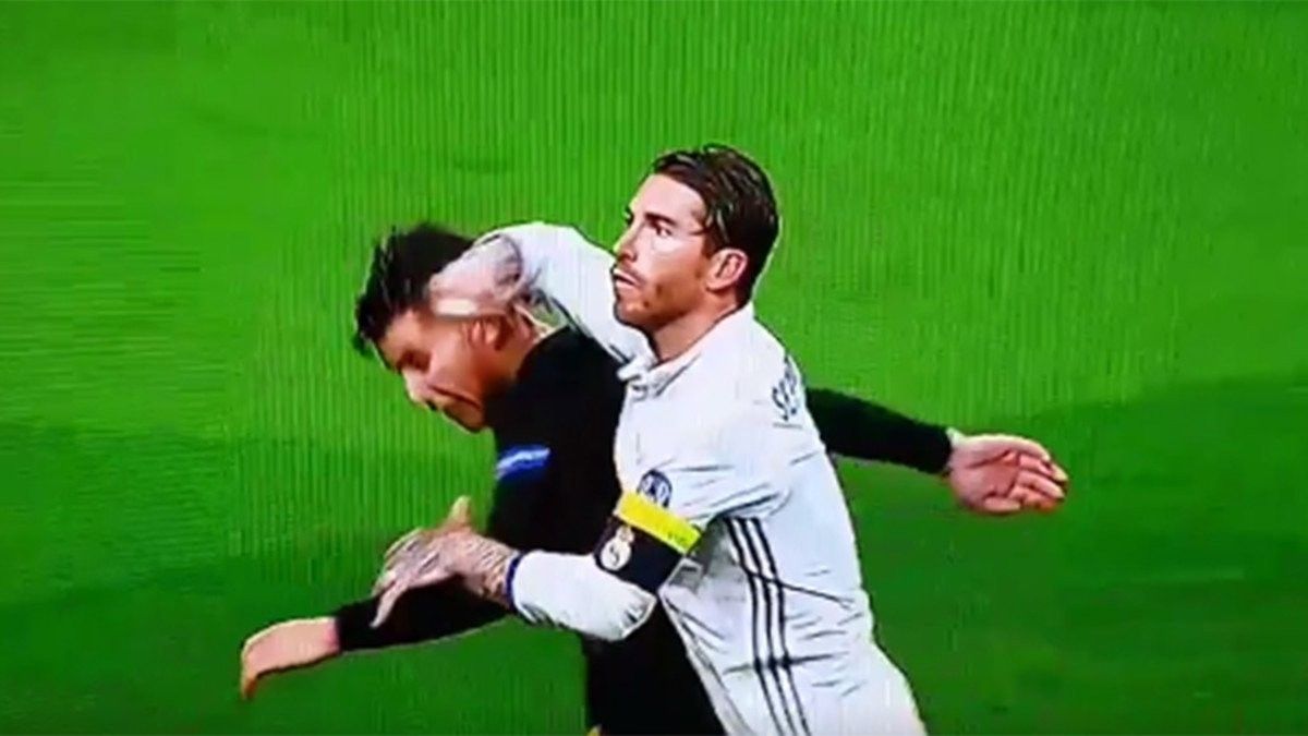 The moment when Ramos elbowed the opposing player (Video) - Telegrafi ...