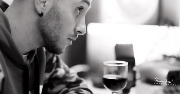 Uki collaborates on the new song with two DJs (Photo) - Telegrafi ...