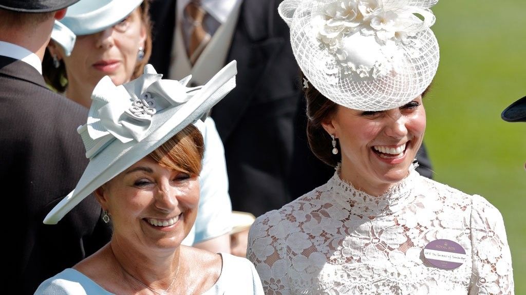 Duchess Kate shines in a white dress, but her transparency is compared ...