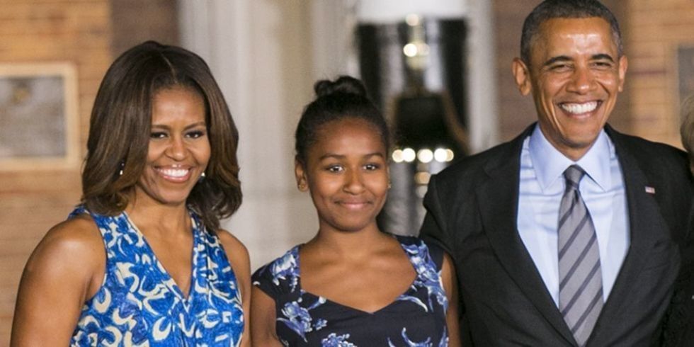 Former President Obama's daughter, stunning in a red dress for her 16th ...