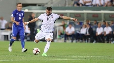 The Greek giant is close to the transfer of Sadik, the player himself ...