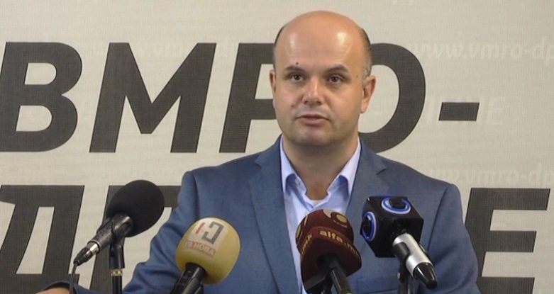 Danev: The parliamentary majority but misuses the European flag ...