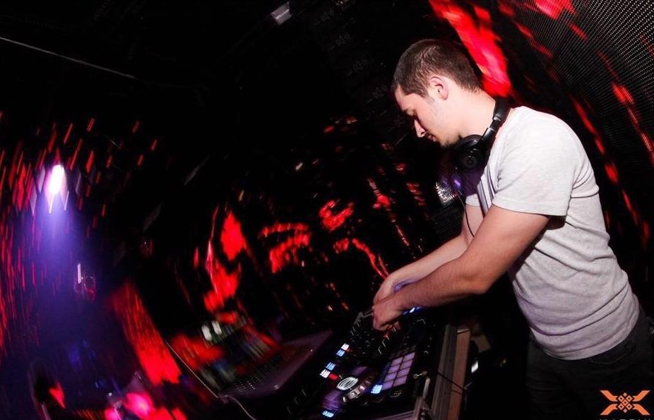 DJ Deezy, promising scene name aiming for success (Photo) - Telegraph ...