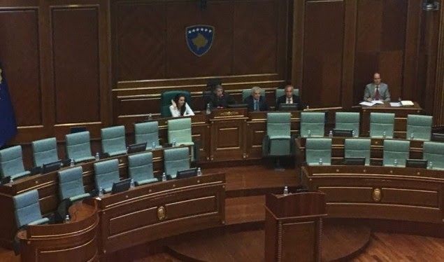 Teuta Rugova supported PAN's proposal to postpone the session ...