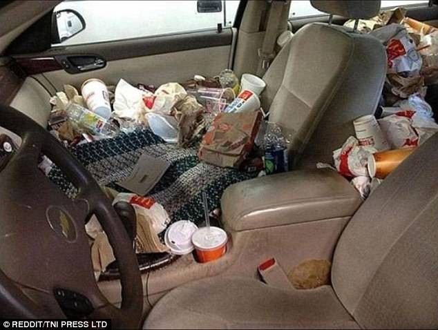 Garbage up to the ceiling, inside cars where no one occupies (Photo ...