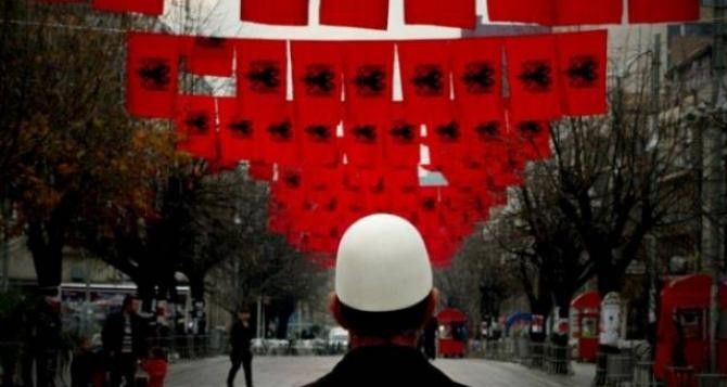 Gashtë e Krasniqtë dominojnë Kosovën (Video) - Telegrafi