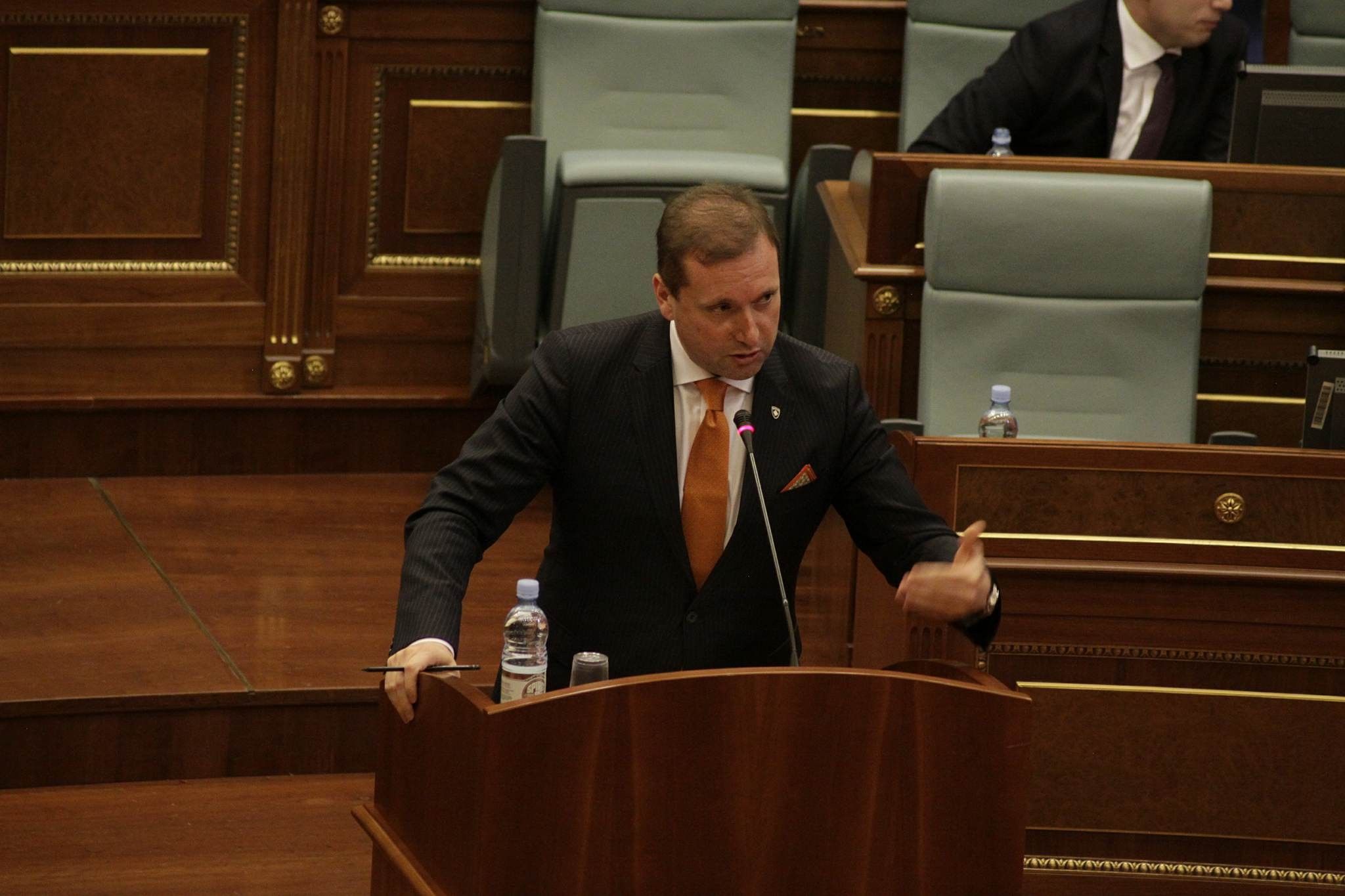 Sefaj: Kosovo was saved 600 euros from the issue of passports ...