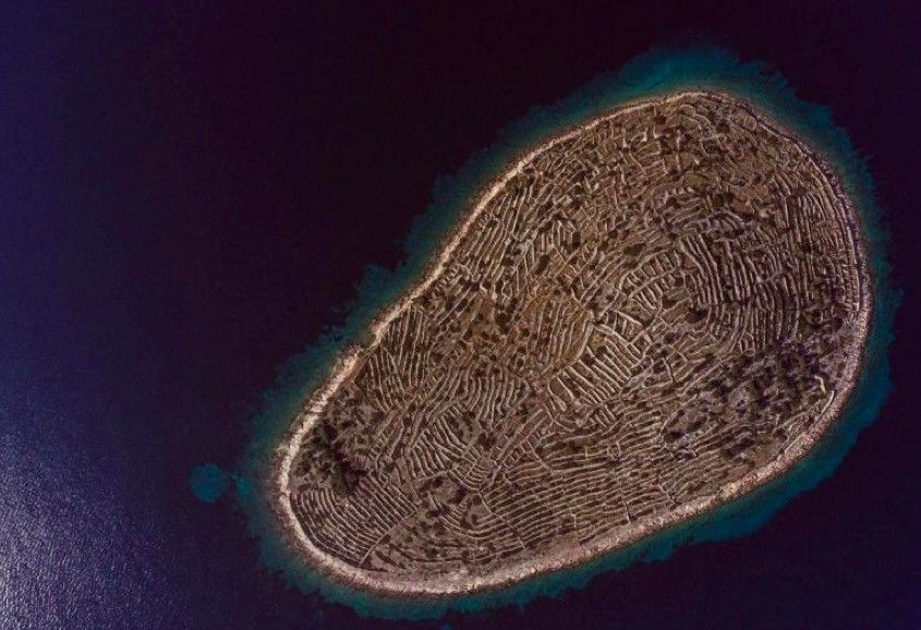 The Croatian island that looks like a fingerprint (Photo) - Telegraph ...