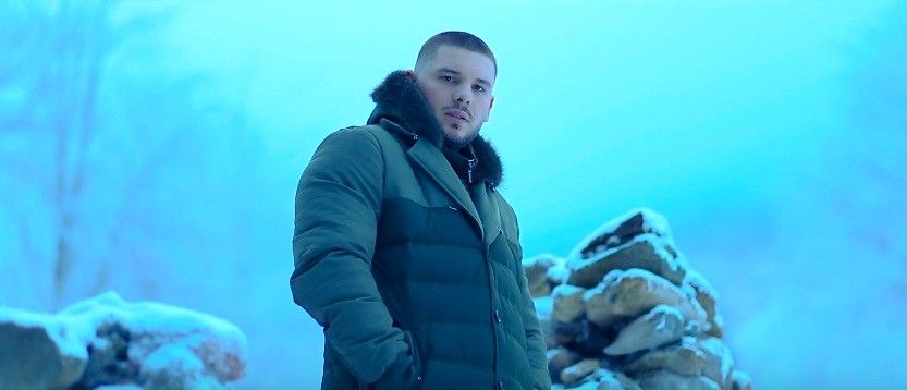 "Glass breaks" for Seldi Qalliu (Video) - Telegrafi - Telegrafi