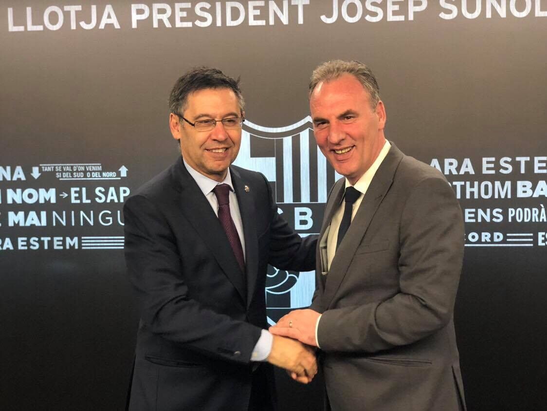 Fatmir Limaj takohet me presidentin e Barcelonës, e fton ta vizitojë ...