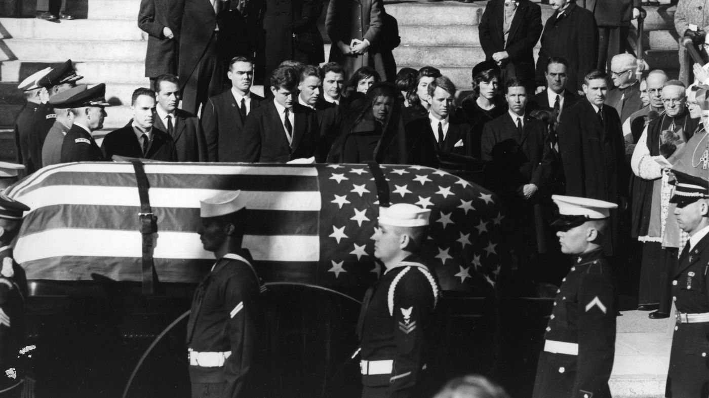 The biggest funerals in history (Photo) - Telegraph
