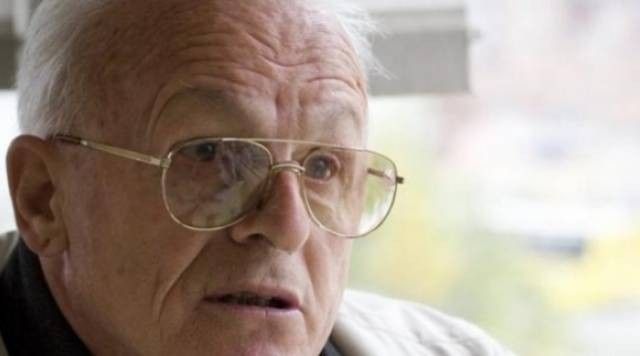 Previously unpublished video: Adem Demaçi giving advice to KLA fighters ...