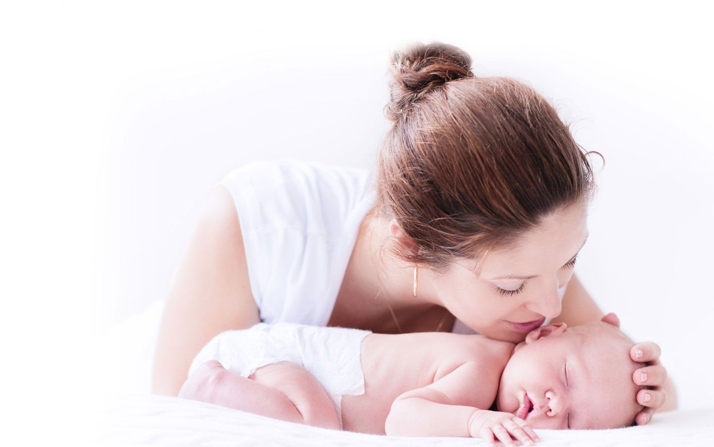 My baby sleeps a lot. When should we (shouldn't) worry? - Telegraph ...