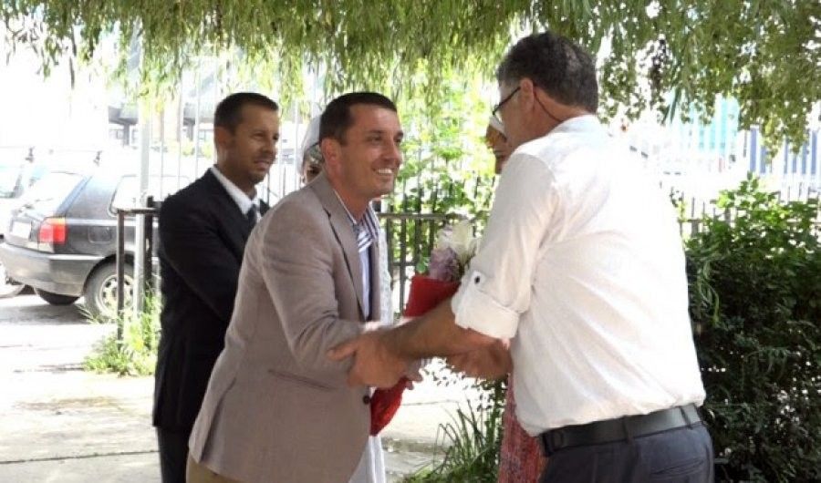 Gashi launches the new project "My Year" - Telegrafi - Telegrafi