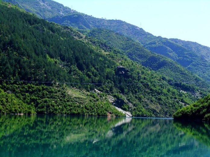Czech and Austrian tourists at the Bogova waterfall - Telegraph - Telegraph