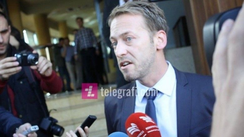 Ilir Deda e krahason Thaçin me Milosheviçin e Tugjmanin - Telegrafi ...