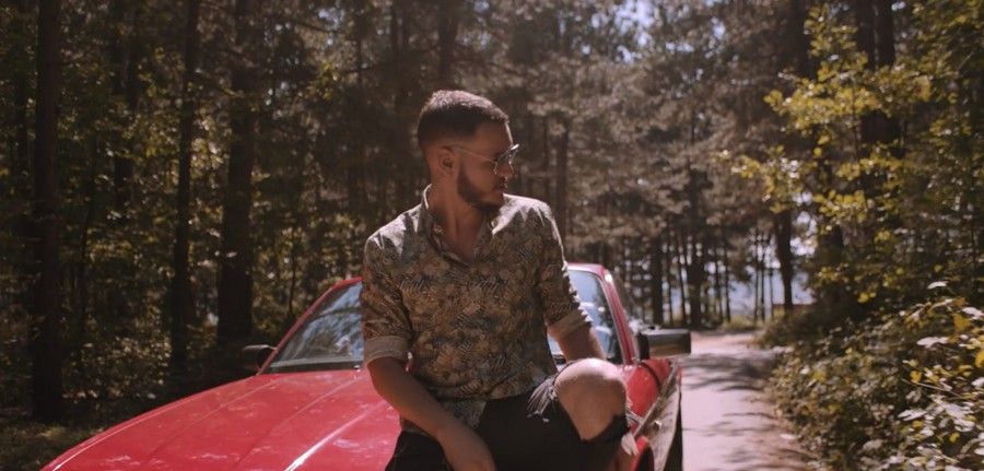 Gesko launches the clip of the song "Jet'Aime" - Telegrafi - Telegrafi