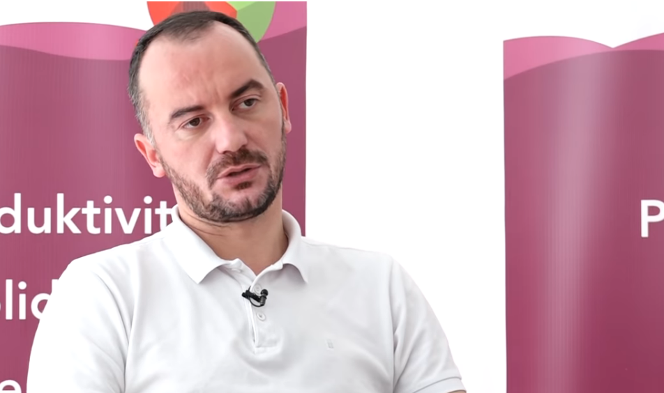 PSD with a red line only for the PDK, but not forever (Video ...