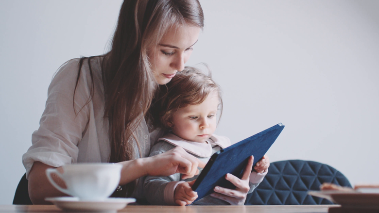 What are you doing to your child by leaving the phone/tablet in his ...