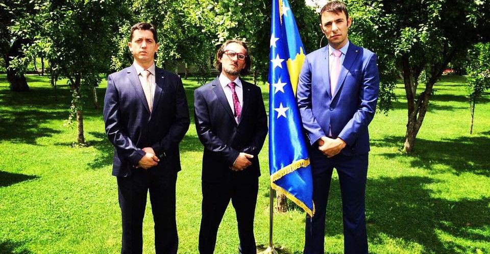 Stupcat po dhurojnë humor dhe kuiz, ndiqni drejtpërdrejt në ...