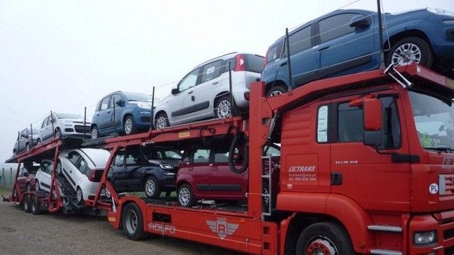 Mbi 27 mijë vetura, gati 364 milionë euro nga importi i veturave në ...