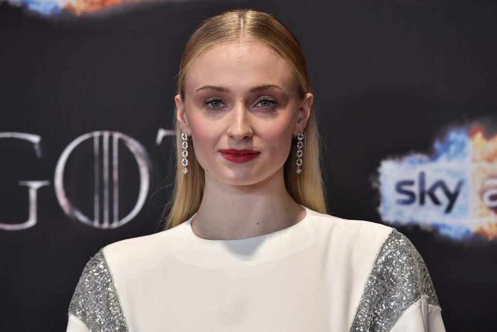 Game of Thrones actress opens up about depression, Sophie Turner says she thought about suicide ...