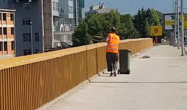 The "Municipal Hygiene" worker who threw garbage in Vardar is fired ...