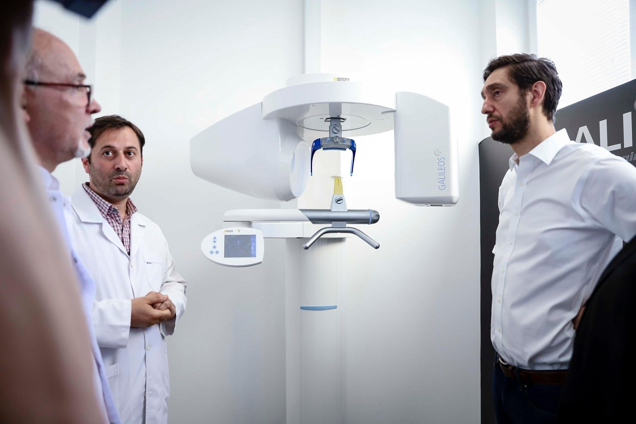 Kirurgjia Maksillofaciale pajiset me Ortopan 3-Dimensional - Telegrafi ...