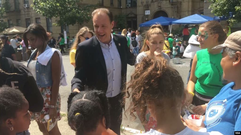 Mark Gjonaj calls on the diaspora to vote in the October elections in ...